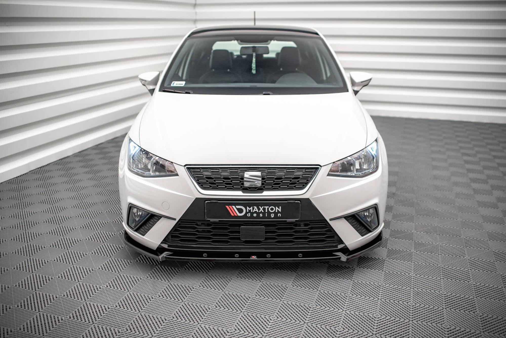 Front Splitter V.1 Seat Ibiza FR/ Standard Mk5 – Maxton Design