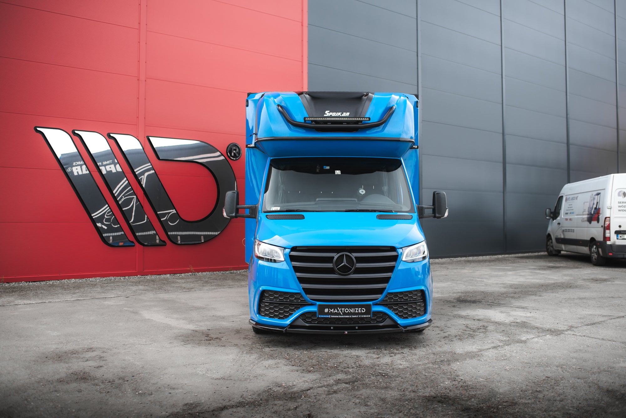 Front Bumper + Splitter Mercedes-Benz Sprinter Mk3 – Maxton Design