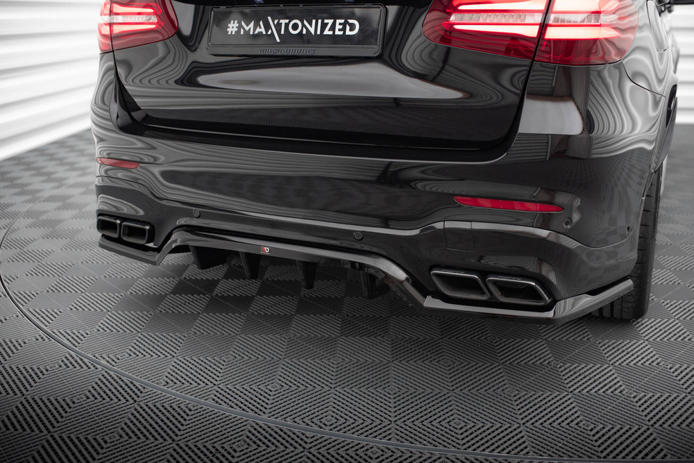 Rear Splitter (with vertical bars) V.1 Mercedes-AMG GLC 63 SUV X253 ...