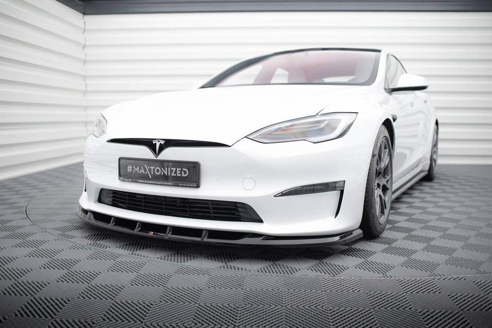 Front Splitter V.3 Tesla Model S Plaid Mk1 Facelift | Our Offer \ Tesla ...