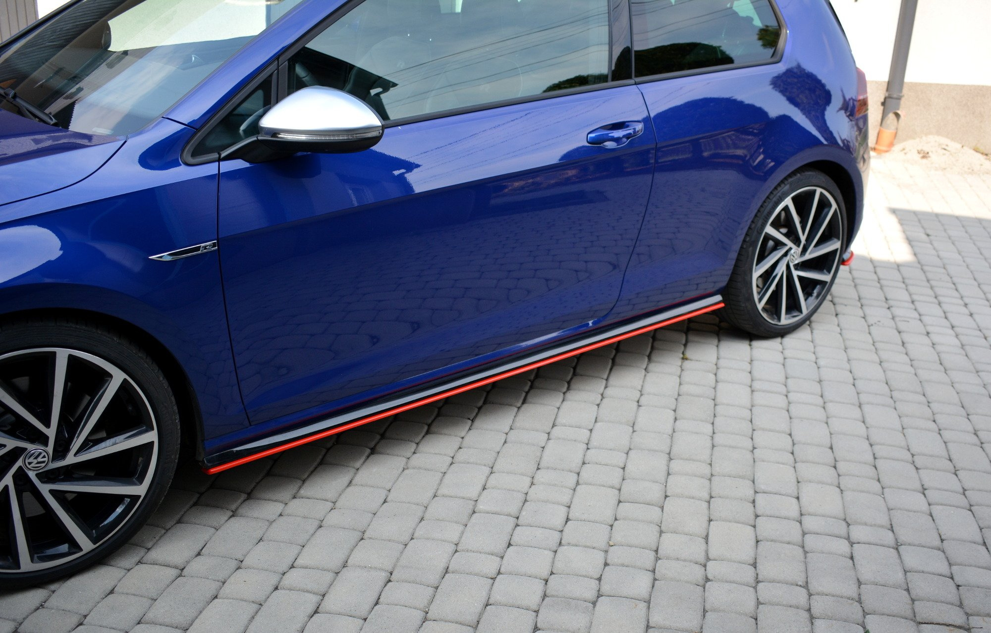 SIDE SKIRTS DIFFUSERS V.2 VW GOLF 7 R FACELIFT Textured | Our Offer ...