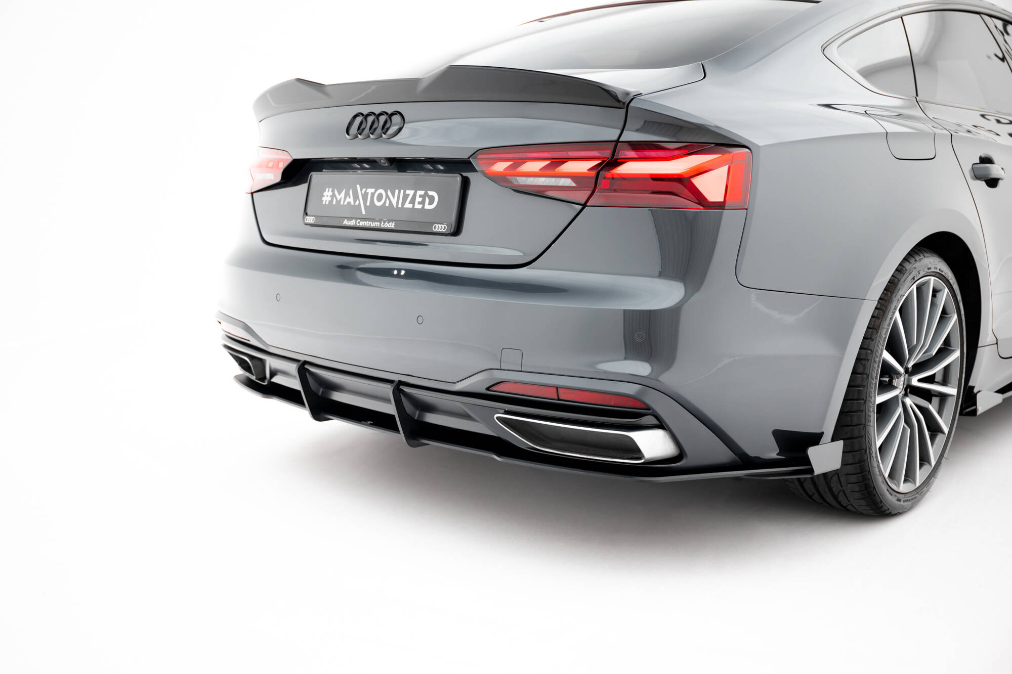 Street Pro Rear Diffuser + Flaps Audi A5 F5 Facelift Red + Gloss Flaps ...