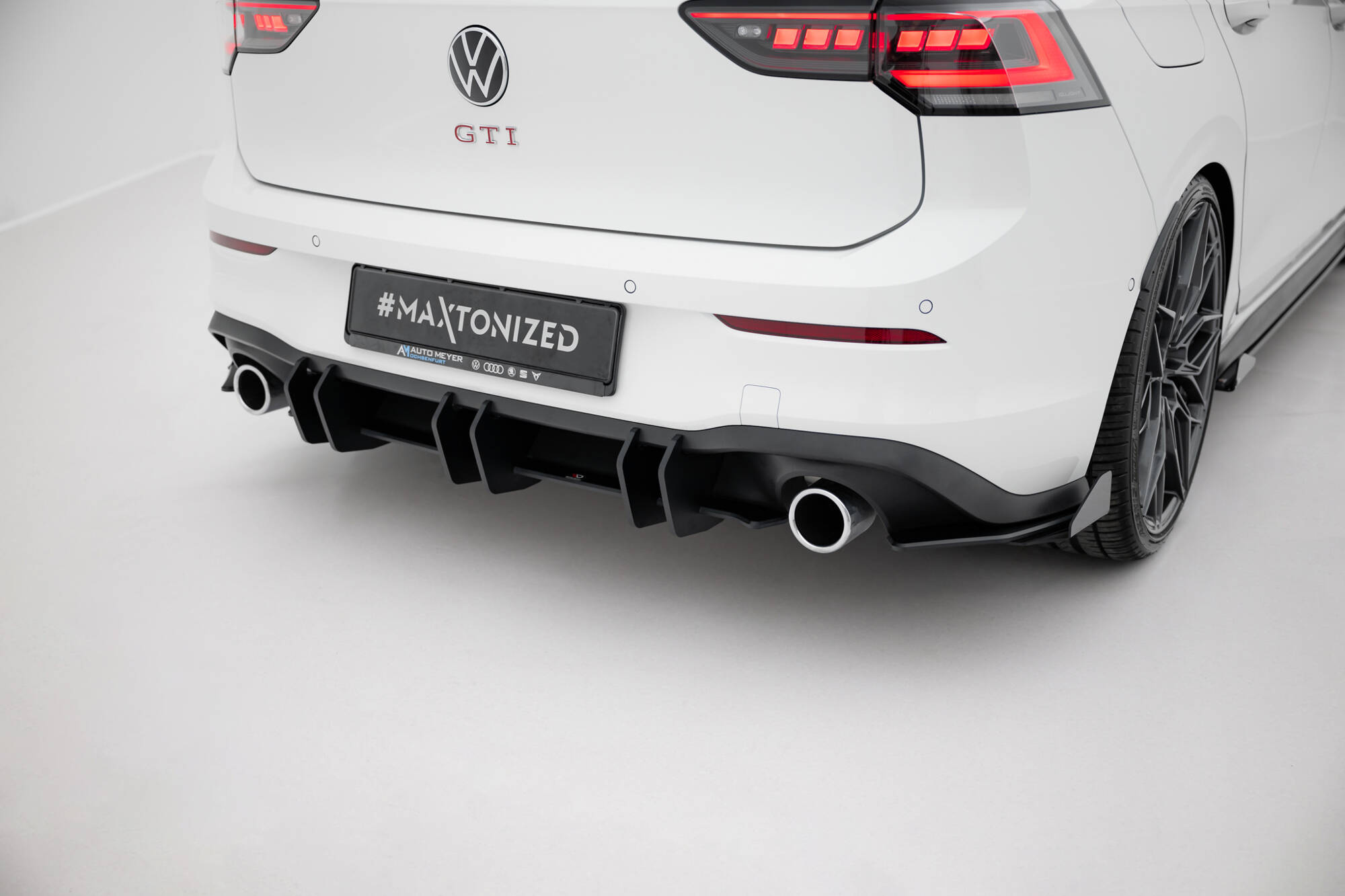 Street Pro Rear Diffuser V.2 Volkswagen Golf GTI Mk8 Black-Red | Our ...